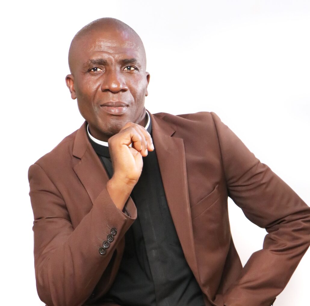 Become a Youth Pastor - Christian Leaders Alliance